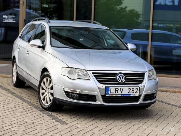 Grey Volkswagen Passat 2010 in Klaipeda, with an engine capacity of 2.00 L and mileage of 230 thousand km for 2200 €, photo 1 on AUTOMOTO.COM.LV