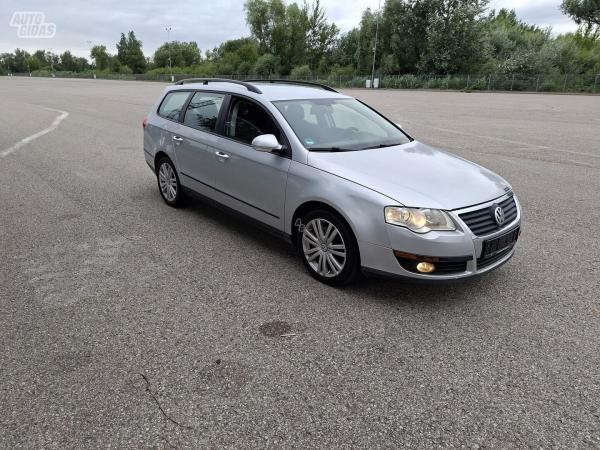 Pelēks Volkswagen Passat 2010 Marijampole, ar dzinēja tilpumu 1.60 L un nobraukumu 215 tūkst. km par 2850 €, foto 3 vietnē AUTOMOTO.COM.LV