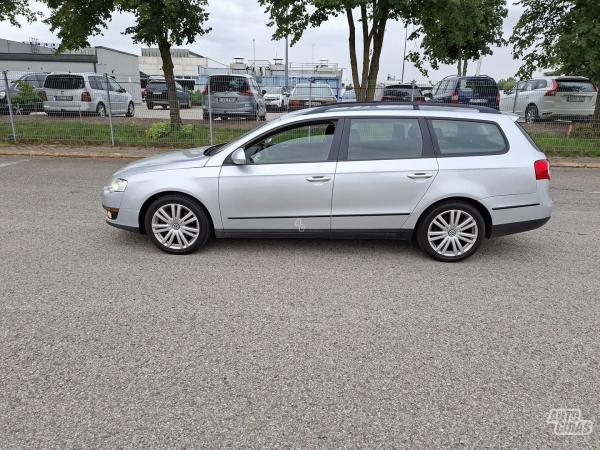 Pelēks Volkswagen Passat 2010 Marijampole, ar dzinēja tilpumu 1.60 L un nobraukumu 215 tūkst. km par 2850 €, foto 8 vietnē AUTOMOTO.COM.LV