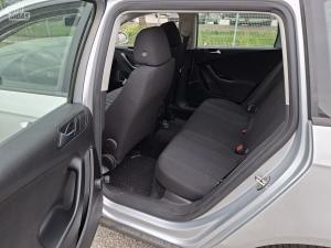 Grey Volkswagen Passat 2010 in Marijampole, with an engine capacity of 1.60 L and mileage of 215 thousand km for 2850 €, photo 11 on AUTOMOTO.COM.LV