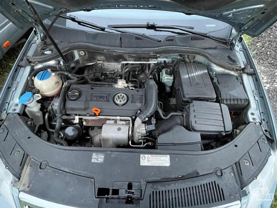 Pelēks Volkswagen Passat 2010 Panevēža, ar dzinēja tilpumu 1.40 L un nobraukumu 287 tūkst. km par 1950 €, foto 13 vietnē AUTOMOTO.COM.LV