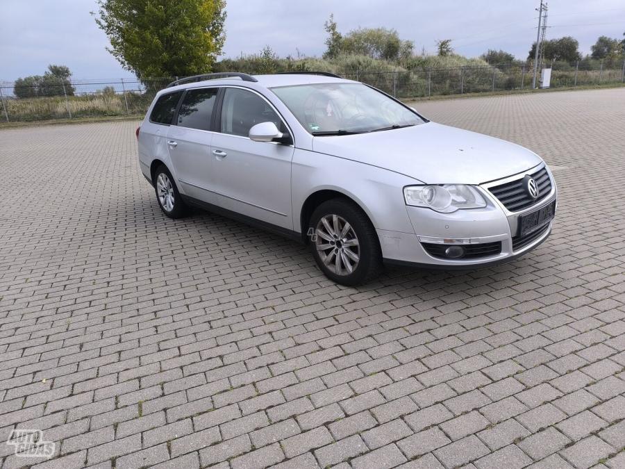 Pelēks Volkswagen Passat 2010 Marijampole, ar dzinēja tilpumu 1.60 L un nobraukumu 221 tūkst. km par 3150 €, foto 5 vietnē AUTOMOTO.COM.LV