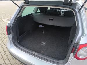 Pelēks Volkswagen Passat 2010 Marijampole, ar dzinēja tilpumu 1.60 L un nobraukumu 221 tūkst. km par 3150 €, foto 7 vietnē AUTOMOTO.COM.LV