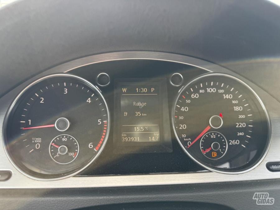 Pelēks Volkswagen Passat 2010 Klaipėda, ar dzinēja tilpumu 2.00 L un nobraukumu 369 tūkst. km par 2600 €, foto 18 vietnē AUTOMOTO.COM.LV