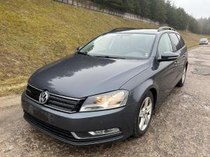 Pelēks Volkswagen Passat 2011 Viļņa, ar dzinēja tilpumu 1.60 L un nobraukumu 300 tūkst. km par 2899 €, foto  vietnē AUTOMOTO.COM.LV