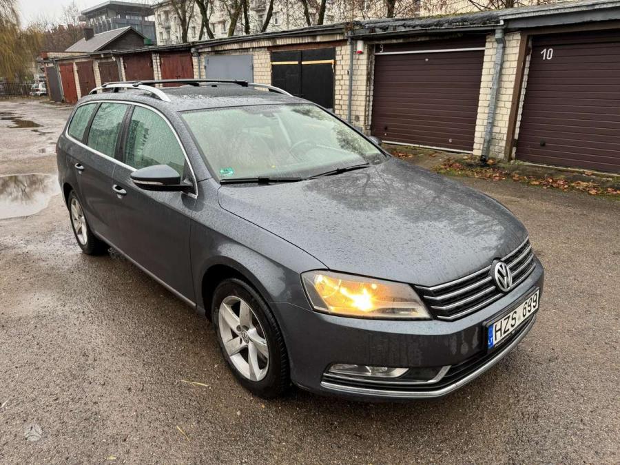 Pelēks Volkswagen Passat 2011 Kauņa, ar dzinēja tilpumu 1.60 L un nobraukumu 312 tūkst. km par 3400 €, foto 1 vietnē AUTOMOTO.COM.LV