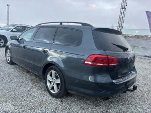 Pelēks Volkswagen Passat 2011 Kauņa, ar dzinēja tilpumu 1.60 L un nobraukumu 330 tūkst. km par 2700 €, foto 4 vietnē AUTOMOTO.COM.LV