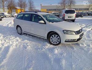 Grey Volkswagen Passat 2011 in Klaipeda, with an engine capacity of 2.00 L and mileage of 396 thousand km for 5200 €, photo  on AUTOMOTO.COM.LV