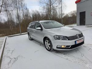 Pelēks Volkswagen Passat 2011 Šauļi, ar dzinēja tilpumu 1.39 L un nobraukumu 200 tūkst. km par 4700 €, foto 2 vietnē AUTOMOTO.COM.LV