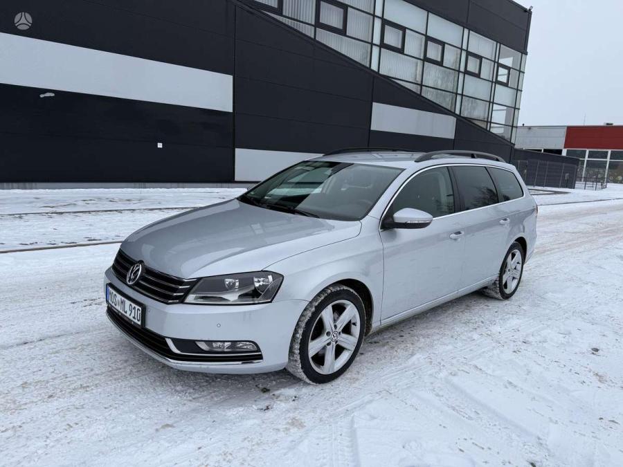 Pelēks Volkswagen Passat 2011 Panevēža, ar dzinēja tilpumu 1.39 L un nobraukumu 271 tūkst. km par 5100 €, foto 1 vietnē AUTOMOTO.COM.LV