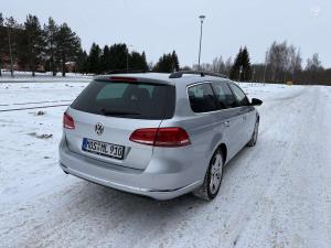 Pelēks Volkswagen Passat 2011 Panevēža, ar dzinēja tilpumu 1.39 L un nobraukumu 271 tūkst. km par 5100 €, foto 3 vietnē AUTOMOTO.COM.LV