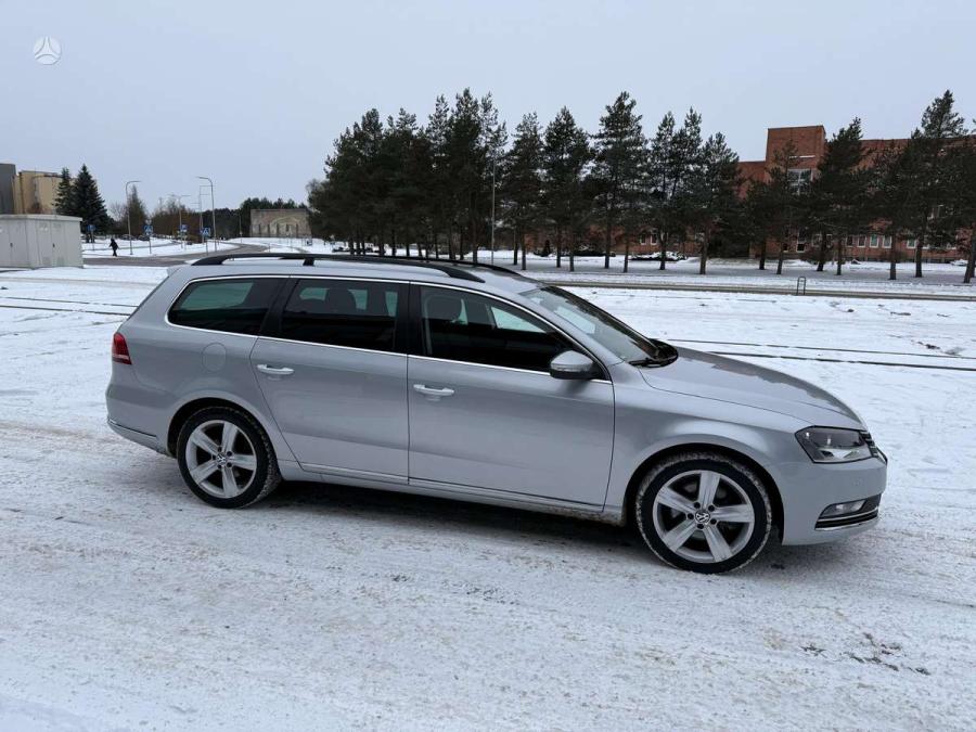 Pelēks Volkswagen Passat 2011 Panevēža, ar dzinēja tilpumu 1.39 L un nobraukumu 271 tūkst. km par 5100 €, foto 11 vietnē AUTOMOTO.COM.LV
