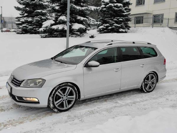 Pelēks Volkswagen Passat 2011 Viļņa, ar dzinēja tilpumu 2.00 L un nobraukumu 362 tūkst. km par 4400 €, foto 3 vietnē AUTOMOTO.COM.LV