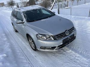 Grey Volkswagen Passat 2011 in Gargzdai, with an engine capacity of 1.97 L and mileage of 362 thousand km for 2550 €, photo 3 on AUTOMOTO.COM.LV