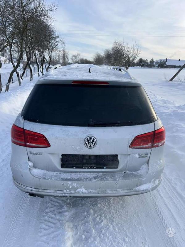Pelēks Volkswagen Passat 2011 Gargždai, ar dzinēja tilpumu 1.97 L un nobraukumu 362 tūkst. km par 2550 €, foto 5 vietnē AUTOMOTO.COM.LV