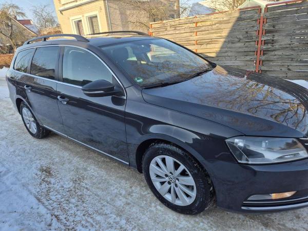 Pelēks Volkswagen Passat 2011 Kauņa, ar dzinēja tilpumu 1.97 L un nobraukumu 265 tūkst. km par 4950 €, foto 10 vietnē AUTOMOTO.COM.LV