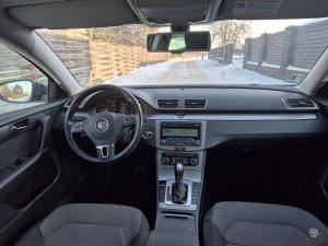 Pelēks Volkswagen Passat 2011 Kauņa, ar dzinēja tilpumu 1.97 L un nobraukumu 265 tūkst. km par 4950 €, foto 19 vietnē AUTOMOTO.COM.LV