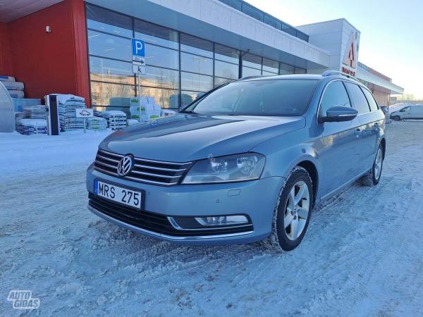 Pelēks Volkswagen Passat 2011 Telšiai, ar dzinēja tilpumu 2.00 L un nobraukumu 301 tūkst. km par 4450 €, foto 3 vietnē AUTOMOTO.COM.LV