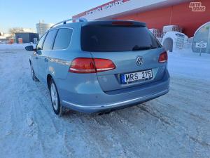 Grey Volkswagen Passat 2011 in Telschi, with an engine capacity of 2.00 L and mileage of 301 thousand km for 4450 €, photo 6 on AUTOMOTO.COM.LV