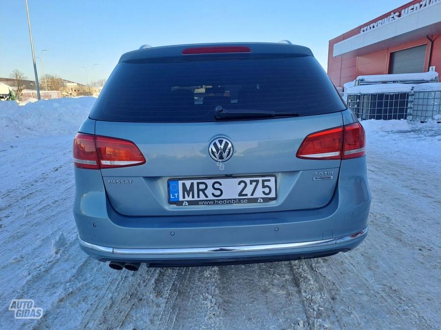 Grey Volkswagen Passat 2011 in Telschi, with an engine capacity of 2.00 L and mileage of 301 thousand km for 4450 €, photo 7 on AUTOMOTO.COM.LV