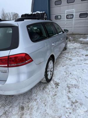 Pelēks Volkswagen Passat 2011 Jurbarkas, ar dzinēja tilpumu 1.97 L un nobraukumu 290 tūkst. km par 3999 €, foto 22 vietnē AUTOMOTO.COM.LV