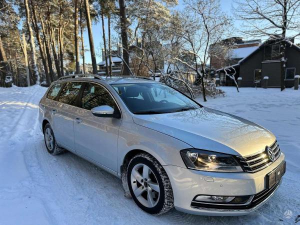 Grey Volkswagen Passat 2011 in Kaunas, with an engine capacity of 1.39 L and mileage of 159 thousand km for 5650 €, photo 1 on AUTOMOTO.COM.LV