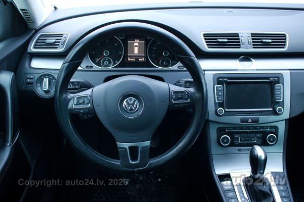 Grey Volkswagen Passat 2011 in Tallinn, with an engine capacity of 2.00 L and mileage of 264 thousand km for 5990 €, photo 8 on AUTOMOTO.COM.LV