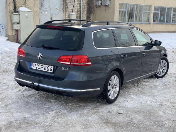 Pelēks Volkswagen Passat 2011 Mažeikiai, ar dzinēja tilpumu 1.97 L un nobraukumu 330 tūkst. km par 4400 €, foto 1 vietnē AUTOMOTO.COM.LV