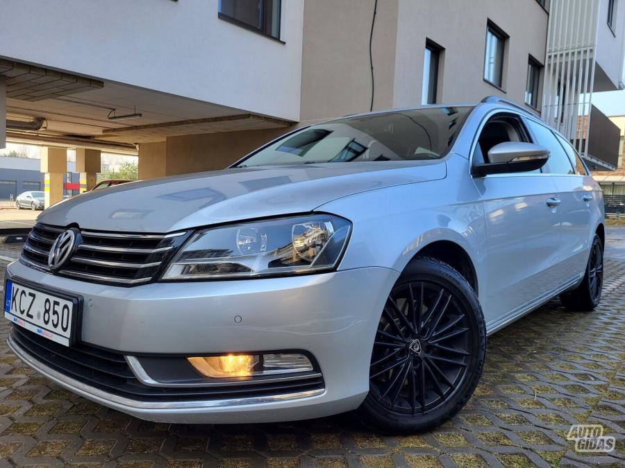 Pelēks Volkswagen Passat 2011 Viļņa, ar dzinēja tilpumu 2.00 L un nobraukumu 320 tūkst. km par 5250 €, foto 3 vietnē AUTOMOTO.COM.LV
