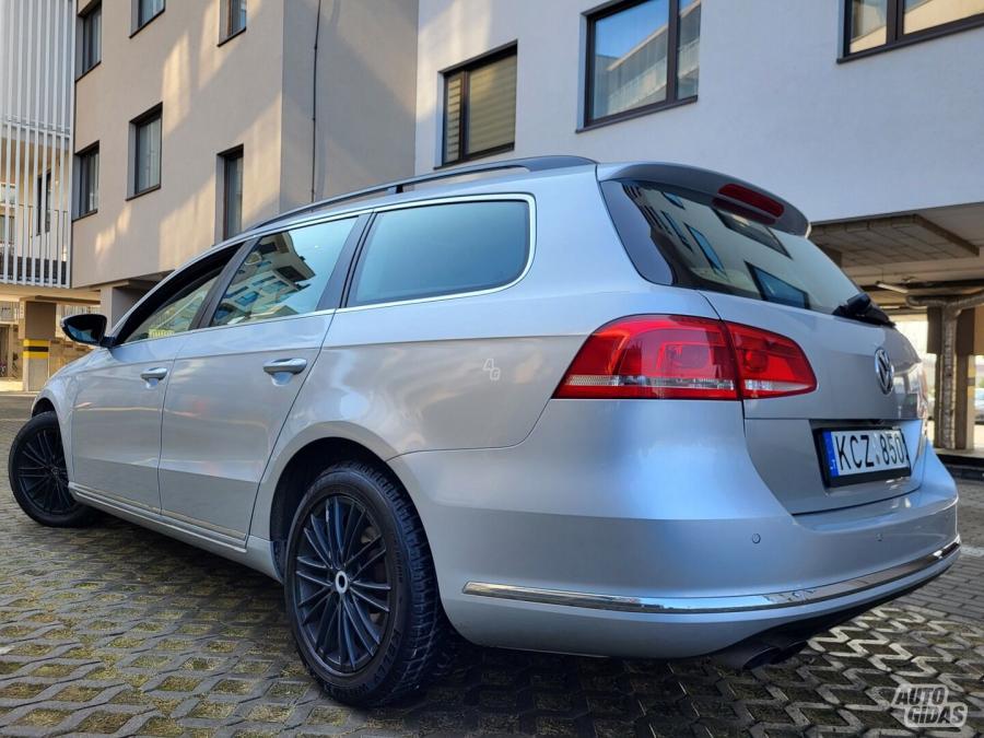 Pelēks Volkswagen Passat 2011 Viļņa, ar dzinēja tilpumu 2.00 L un nobraukumu 320 tūkst. km par 5250 €, foto 5 vietnē AUTOMOTO.COM.LV