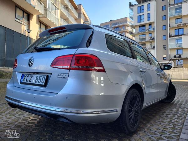 Pelēks Volkswagen Passat 2011 Viļņa, ar dzinēja tilpumu 2.00 L un nobraukumu 320 tūkst. km par 4990 €, foto 7 vietnē AUTOMOTO.COM.LV