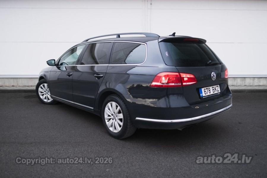 Pelēks Volkswagen Passat 2011 Tallina, ar dzinēja tilpumu 2.00 L un nobraukumu 289 tūkst. km par 5999 €, foto 4 vietnē AUTOMOTO.COM.LV