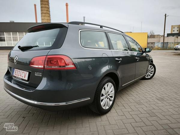 Pelēks Volkswagen Passat 2011 Jurbarkas, ar dzinēja tilpumu 2.00 L un nobraukumu 232 tūkst. km par 4500 €, foto 3 vietnē AUTOMOTO.COM.LV