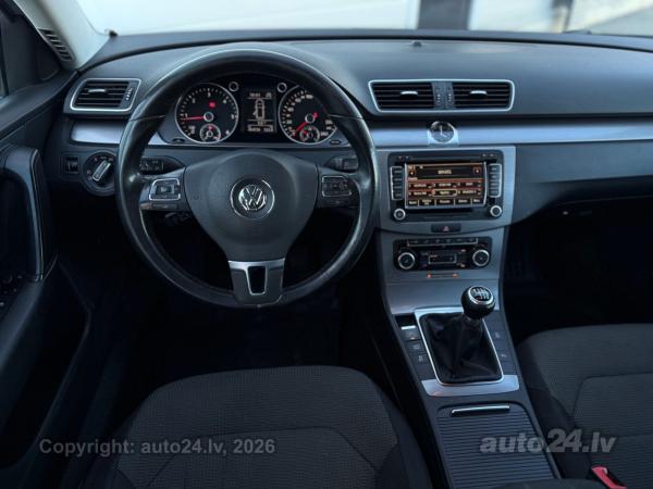 Pelēks Volkswagen Passat 2011 Tartu, ar dzinēja tilpumu 2.00 L un nobraukumu 400 tūkst. km par 3300 €, foto 7 vietnē AUTOMOTO.COM.LV