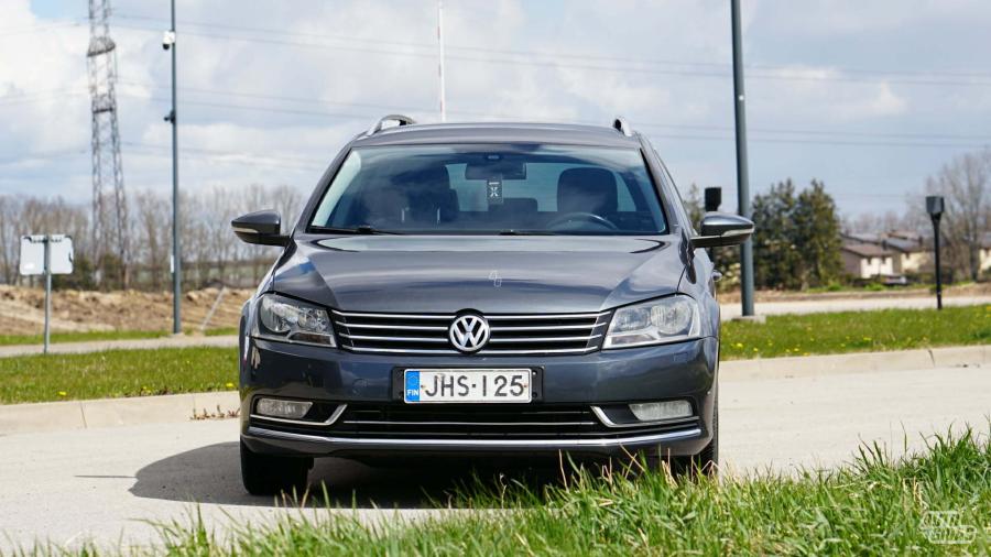 Pelēks Volkswagen Passat 2011 Kauņa, ar dzinēja tilpumu 2.00 L un nobraukumu 349 tūkst. km par 4800 €, foto 27 vietnē AUTOMOTO.COM.LV