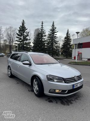 Pelēks Volkswagen Passat 2011 Klaipėda, ar dzinēja tilpumu 2.00 L un nobraukumu 409 tūkst. km par 2600 €, foto  vietnē AUTOMOTO.COM.LV