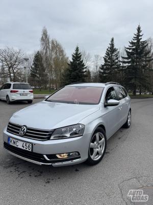 Grey Volkswagen Passat 2011 in Klaipeda, with an engine capacity of 2.00 L and mileage of 409 thousand km for 2600 €, photo 3 on AUTOMOTO.COM.LV