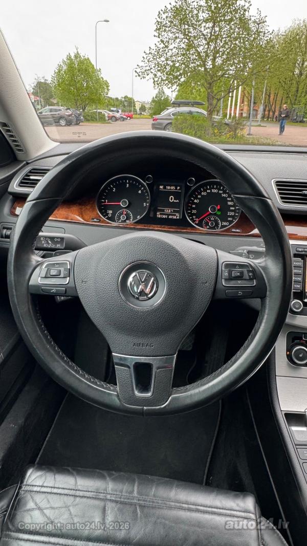 Grey Volkswagen Passat 2011 in Tallinn, with an engine capacity of 2.00 L and mileage of 181 thousand km for 6999 €, photo 10 on AUTOMOTO.COM.LV
