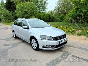 Grey Volkswagen Passat 2011 in Tallinn, with an engine capacity of 1.60 L and mileage of 401 thousand km for 1990 €, photo  on AUTOMOTO.COM.LV