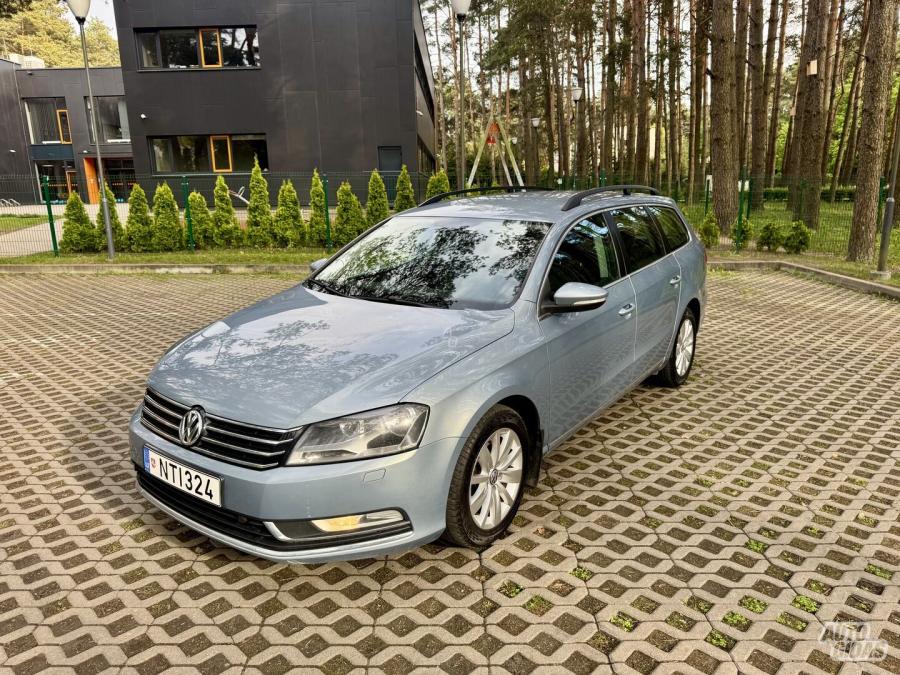 Pelēks Volkswagen Passat 2011 Kauņa, ar dzinēja tilpumu 1.60 L un nobraukumu 269 tūkst. km par 4999 €, foto 3 vietnē AUTOMOTO.COM.LV