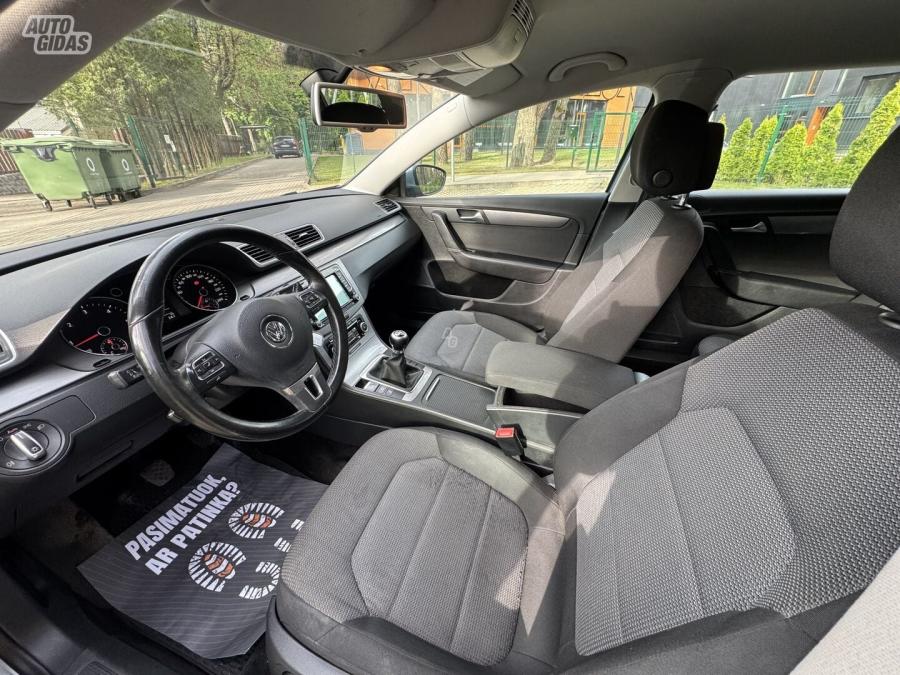 Pelēks Volkswagen Passat 2011 Kauņa, ar dzinēja tilpumu 1.60 L un nobraukumu 269 tūkst. km par 4999 €, foto 6 vietnē AUTOMOTO.COM.LV
