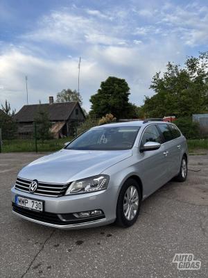 Grey Volkswagen Passat 2011 in Joniskis, with an engine capacity of 1.60 L and mileage of 194 thousand km for 3800 €, photo 4 on AUTOMOTO.COM.LV