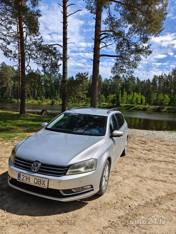Pelēks Volkswagen Passat 2011 Narva, ar dzinēja tilpumu 2.00 L un nobraukumu 278 tūkst. km par 5500 €, foto 1 vietnē AUTOMOTO.COM.LV