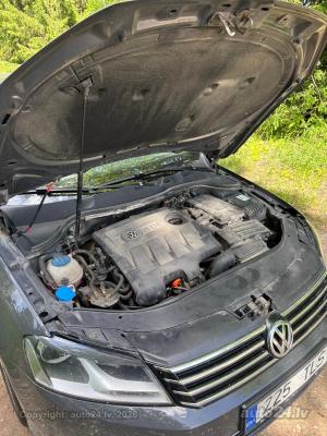 Pelēks Volkswagen Passat 2011 Viljandi, ar dzinēja tilpumu 1.60 L un nobraukumu 435 tūkst. km par 2190 €, foto 9 vietnē AUTOMOTO.COM.LV