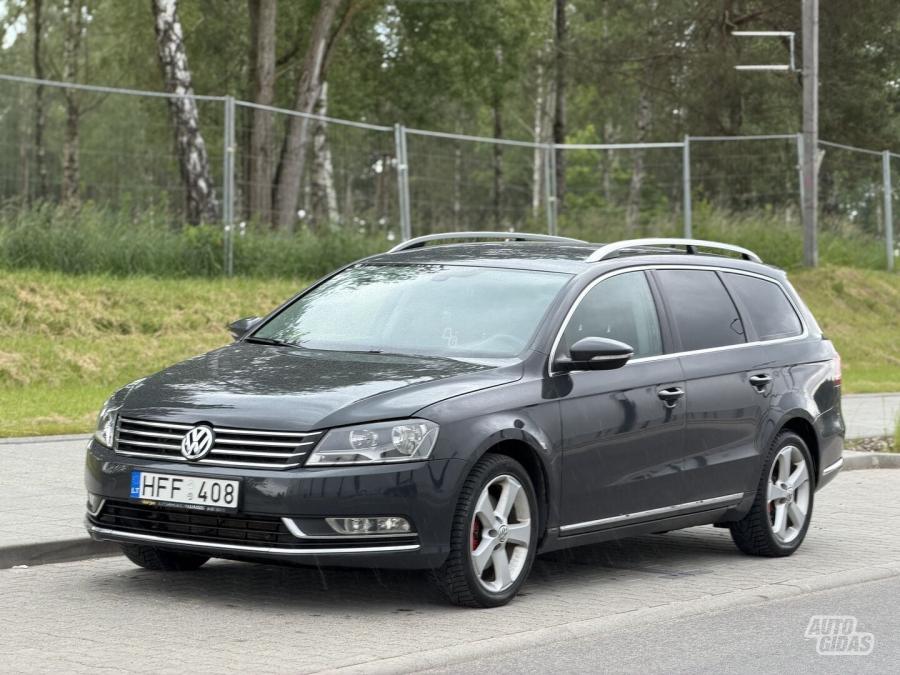 Grey Volkswagen Passat 2011 in Vilnius, with an engine capacity of 2.00 L and mileage of 459 thousand km for 3490 €, photo 3 on AUTOMOTO.COM.LV