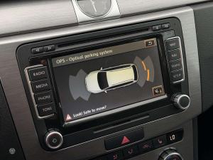 Pelēks Volkswagen Passat 2011 Viļņa, ar dzinēja tilpumu 1.97 L un nobraukumu 459 tūkst. km par 3490 €, foto 23 vietnē AUTOMOTO.COM.LV