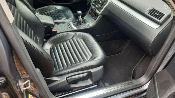 Grey Volkswagen Passat 2011 in Birstonas, with an engine capacity of 1.97 L and mileage of 345 thousand km for 4250 €, photo 8 on AUTOMOTO.COM.LV