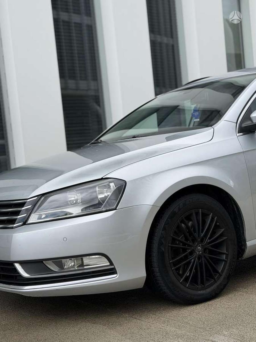 Pelēks Volkswagen Passat 2011 Viļņa, ar dzinēja tilpumu 1.97 L un nobraukumu 330 tūkst. km par 5000 €, foto 8 vietnē AUTOMOTO.COM.LV