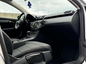 Pelēks Volkswagen Passat 2011 Viļņa, ar dzinēja tilpumu 1.97 L un nobraukumu 330 tūkst. km par 5000 €, foto 18 vietnē AUTOMOTO.COM.LV