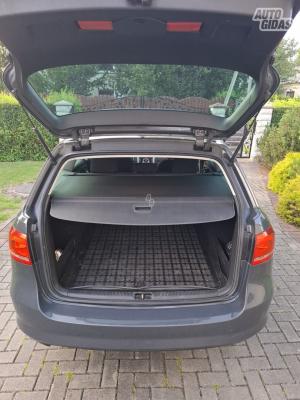 Pelēks Volkswagen Passat 2011 Viļņa, ar dzinēja tilpumu 1.60 L un nobraukumu 327 tūkst. km par 3800 €, foto 7 vietnē AUTOMOTO.COM.LV